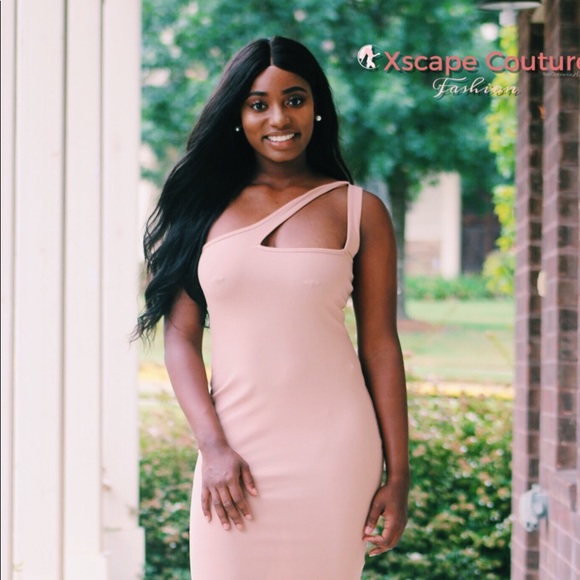 Shakeara's Closet (@_itskeara) | Poshmark